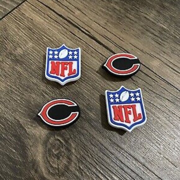 CROCS | Accessories | Chicago Bears Nfl Set Of 4 Shoe Charms For Crocs ...